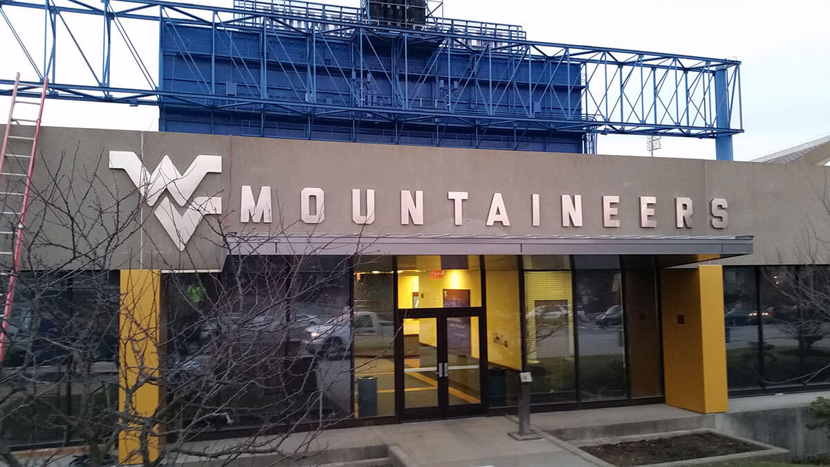 Gallery - Pittsburgh Signs – Graphics 22 Signs